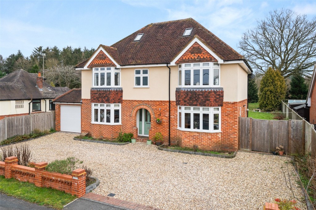 Walden Avenue, Arborfield, Reading, 5 bedroom, Detached House